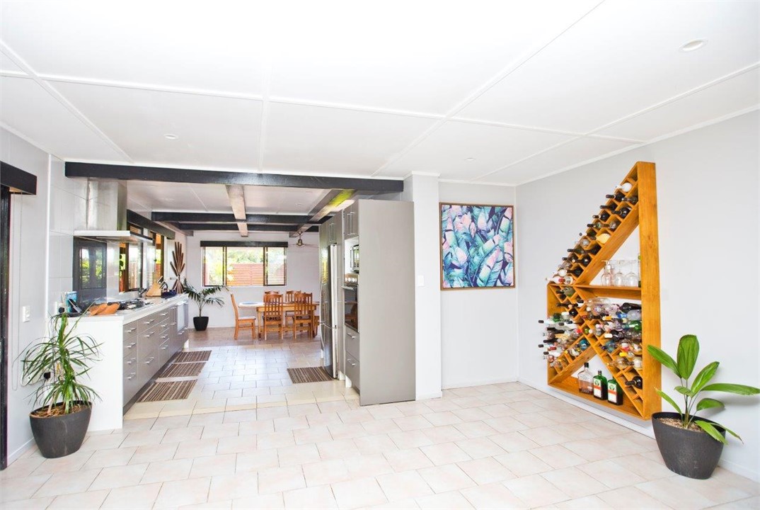 Nevaeh Holiday Home + Pool - Tupapa Holiday Home for rent | Holiday Houses